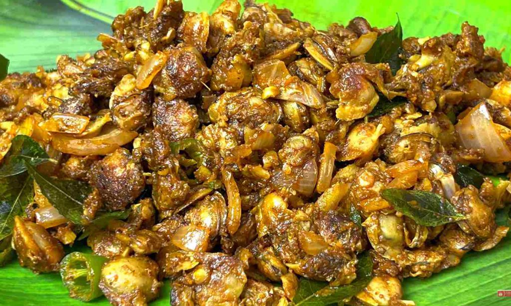 Kakka Roast Recipe Kerala Style | നാടൻ രീതിയിൽ കക്കയിറച്ചി ഫ്രൈ ...